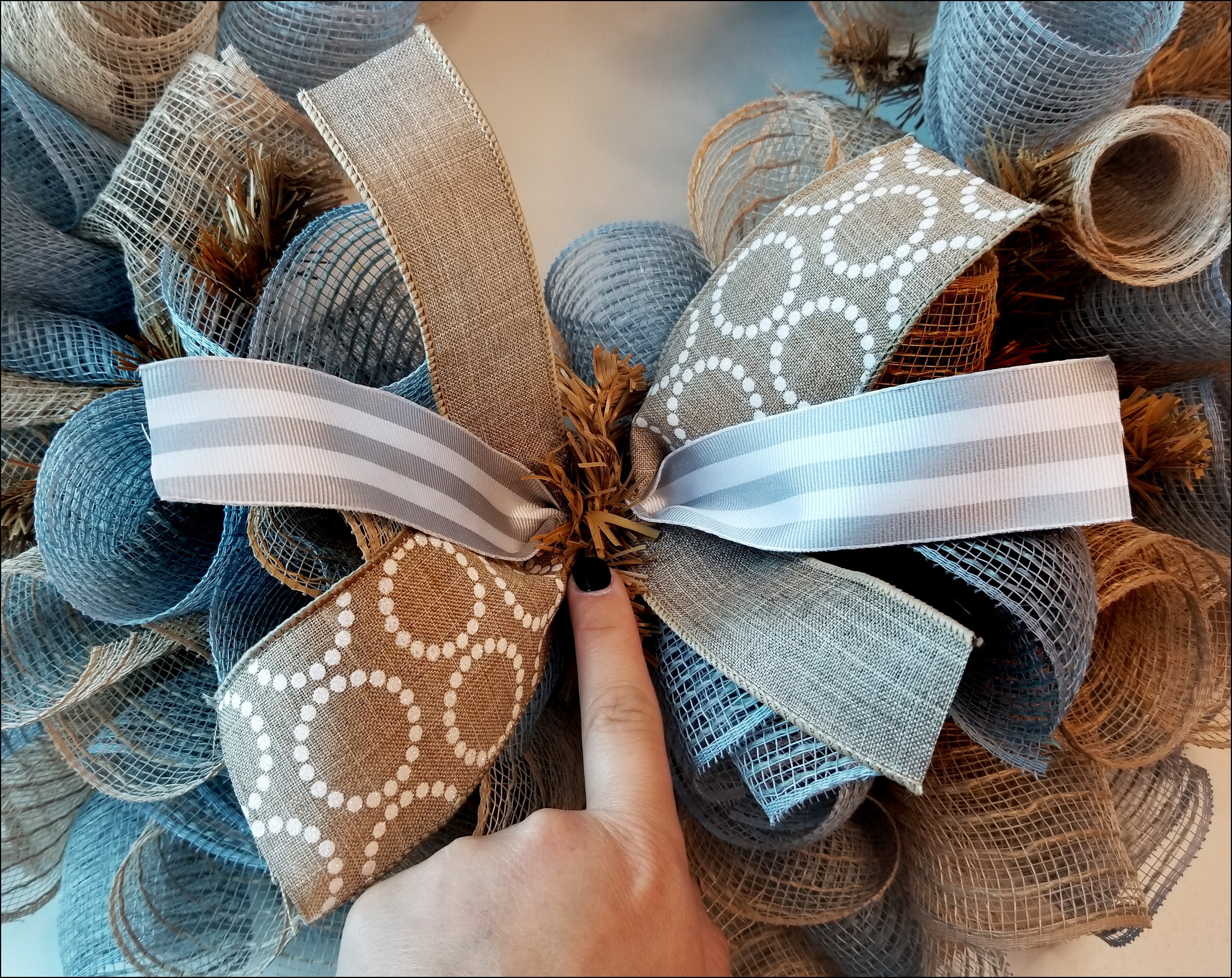 How to design a wreath for your door! – LOTUS HARDWARE